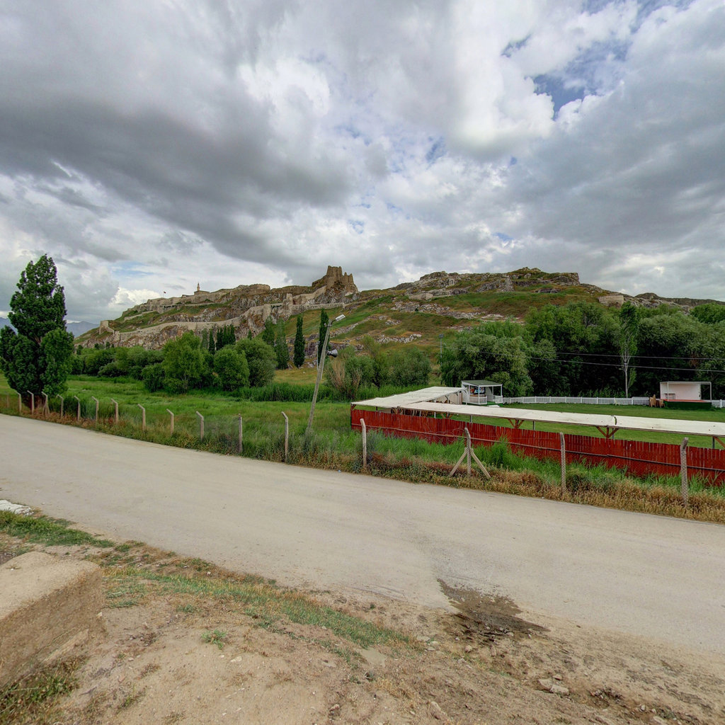 Van Fortress or Tushpa | 360 Stories