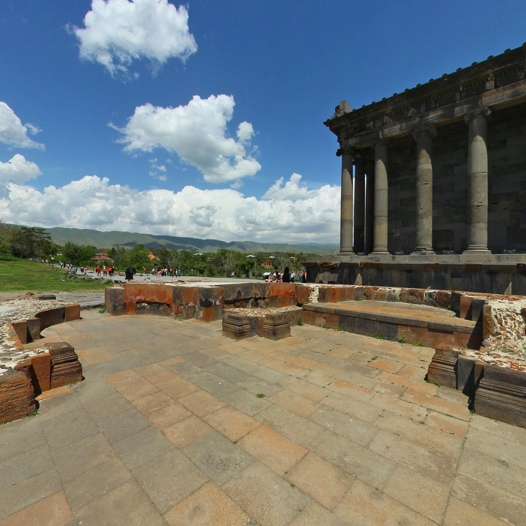 Garni Temple left | site_title_default_suffix